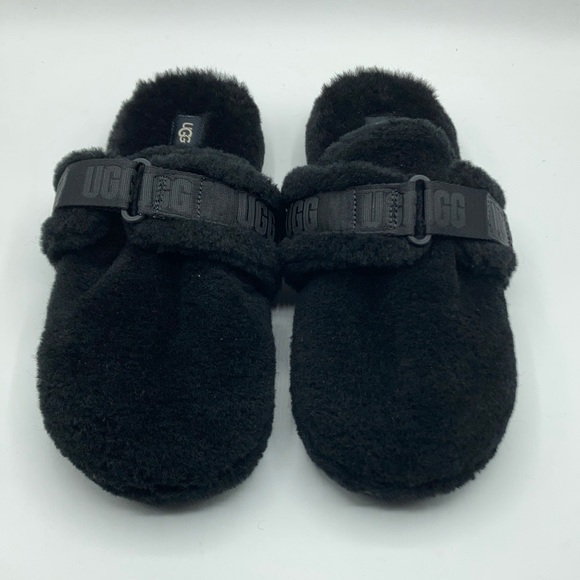 UGG | Shoes | Ugg All Gender Fluff It Black Fluff Slippers | Poshmark